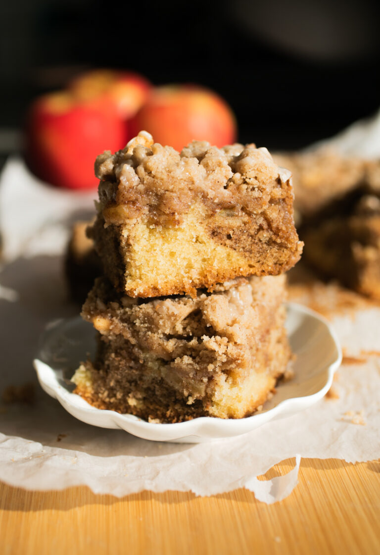 Cinnamon Apple Crumb Cake - The Pancake Princess